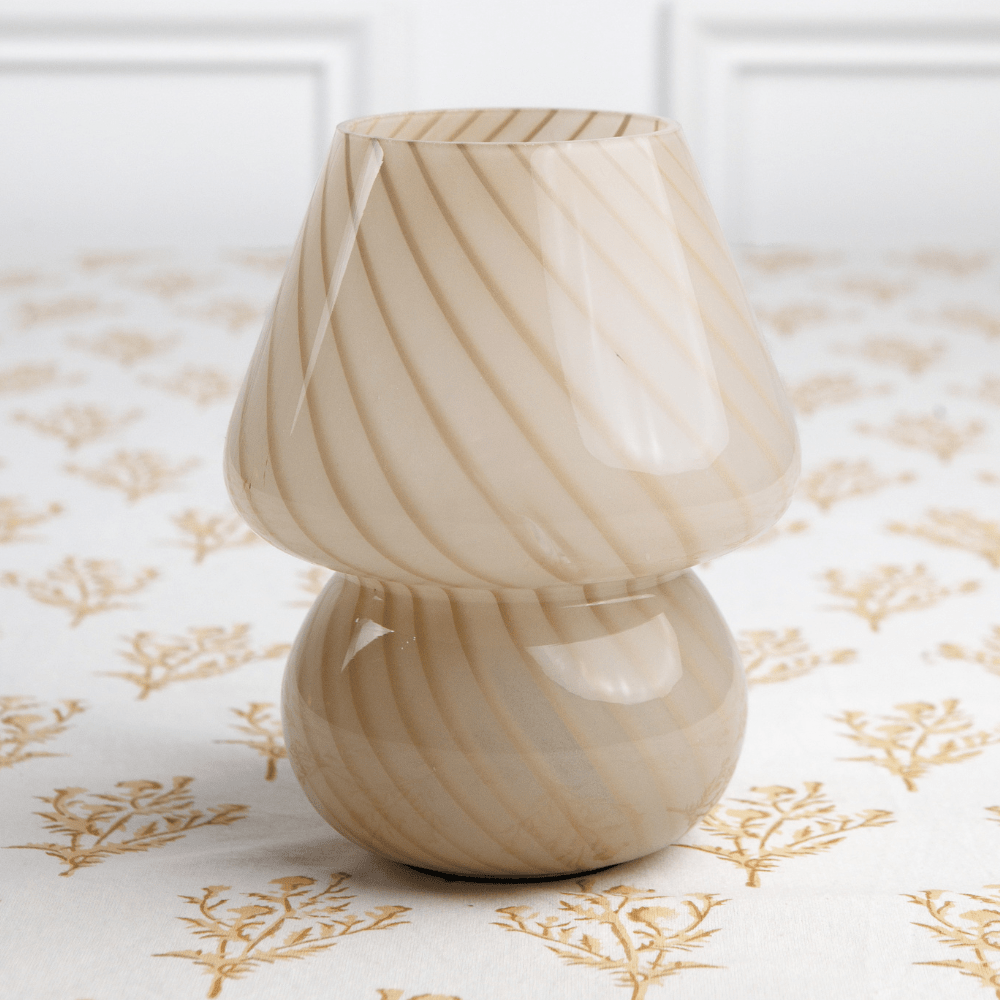 Latte Joyful Lamp – Pomegranate