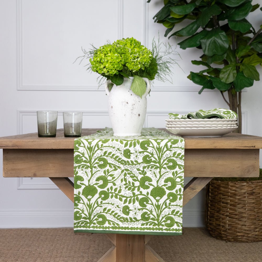 Cactus Flower Green Table Runner | Floral Table Linens – Pomegranate