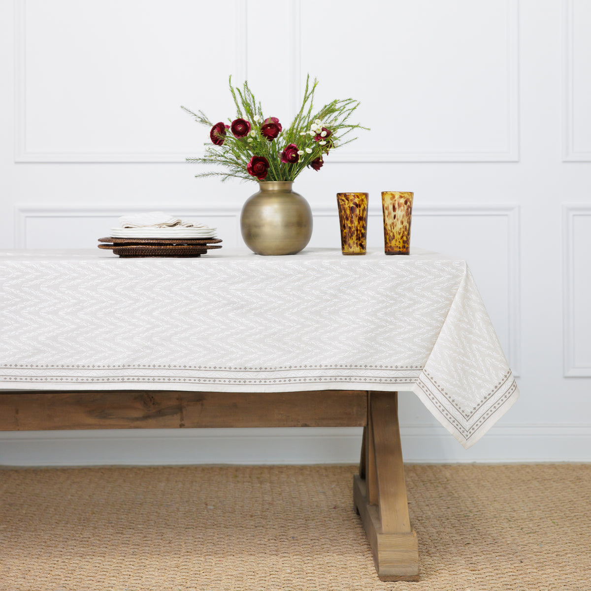 India Hicks Home Chevron Tablecloth – Pomegranate