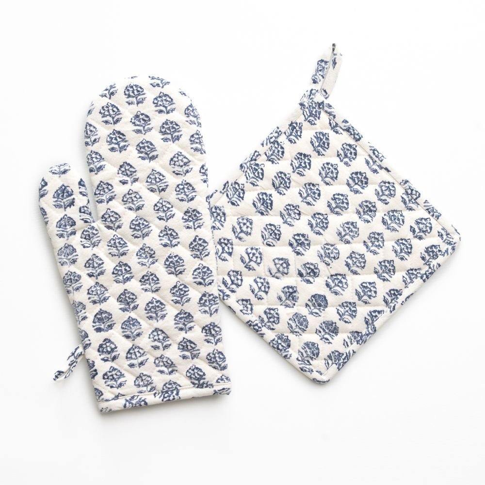 Elise Blue Oven Mitts – Set of 2 Cotton – Pomegranate