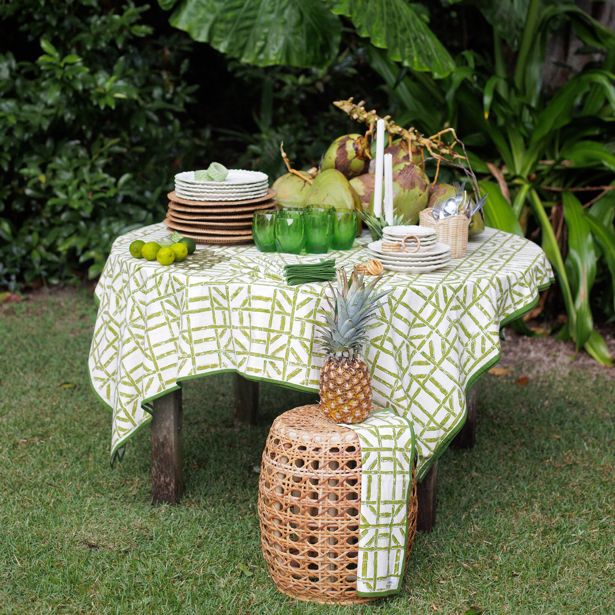 Green Bamboo Tablecloth – Pomegranate Inc