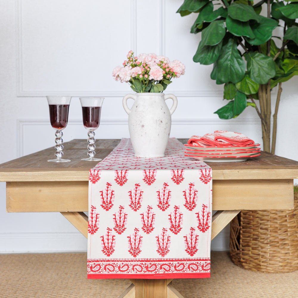 Sagar Red & Pink Table Runner – Pomegranate