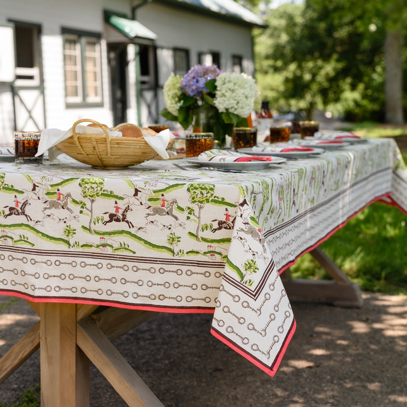 Hunt Scene Tablecloth - Pomegranate Inc.