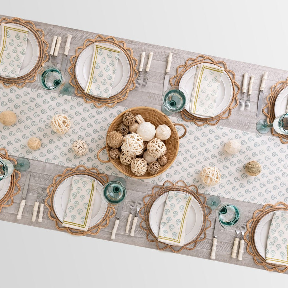 Beautiful Easter Table Linens - Exclusive Designs, Cheerful, Colorful ...